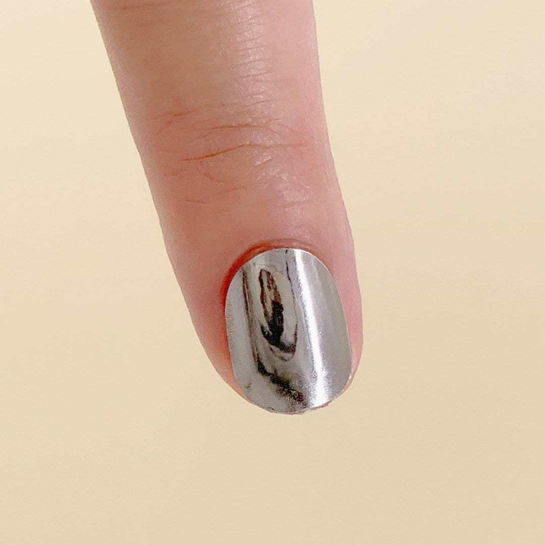 Flush Stone - Mirror Sliver Chrome - Outlined Nail Wraps | Outlined